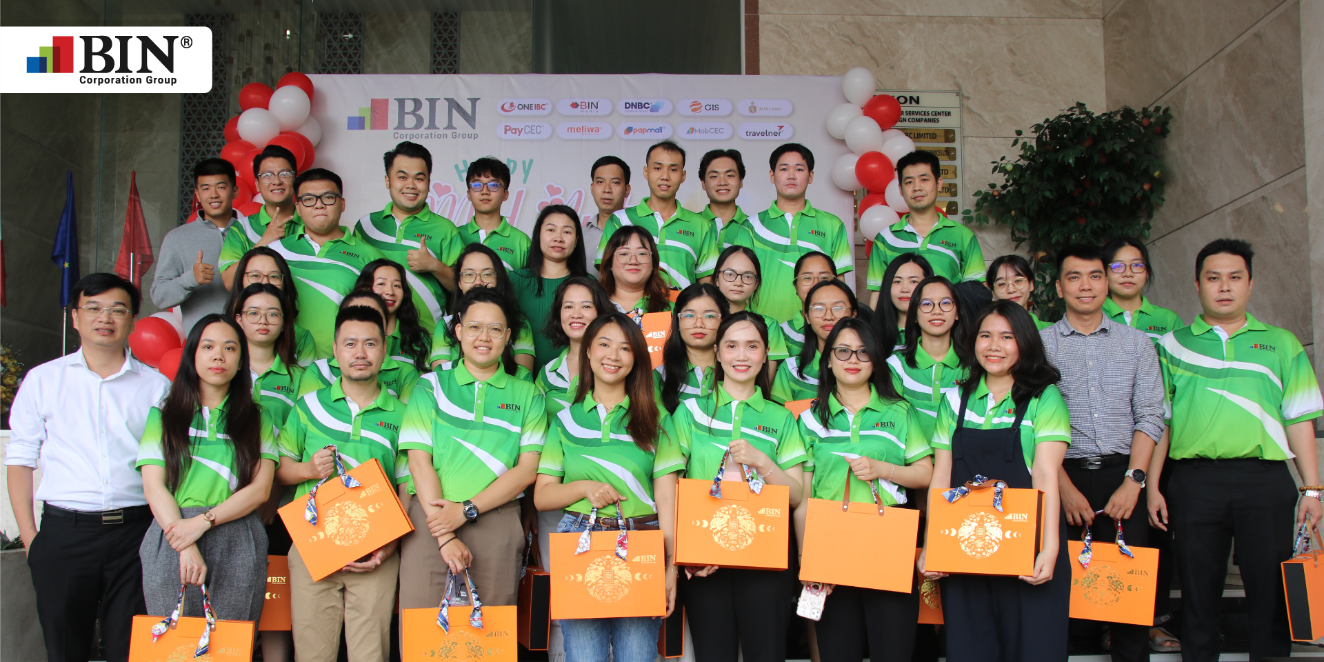 BIN Corporation Group organized a Mid-Autumn Festival event and gave ...